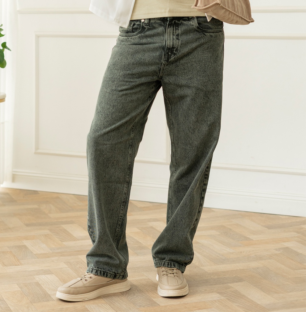 JEAN OVERSIZED VERDE | MOOB Style